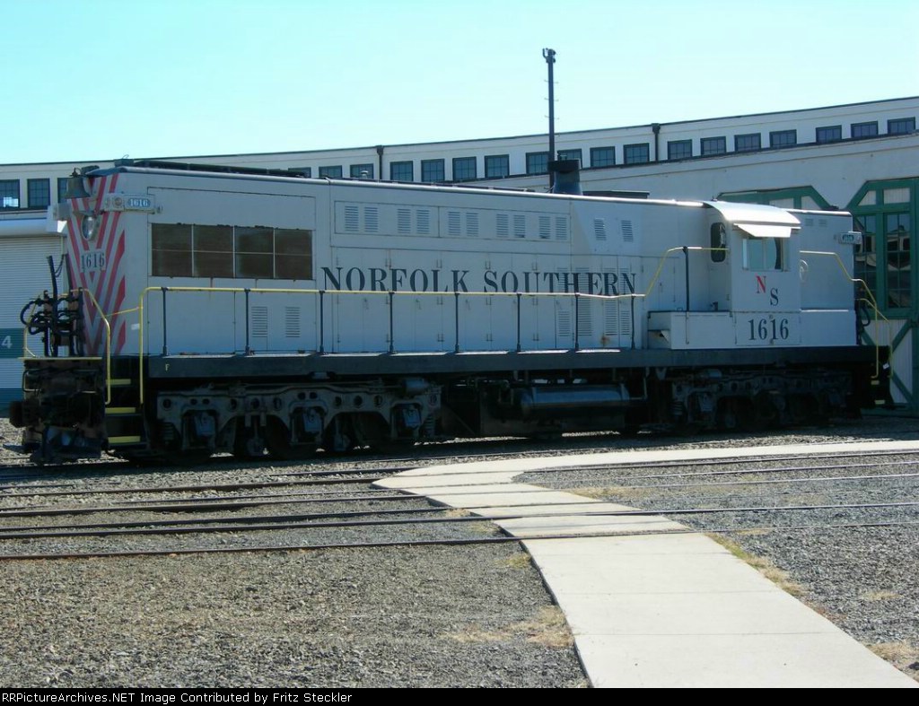 NS 1616